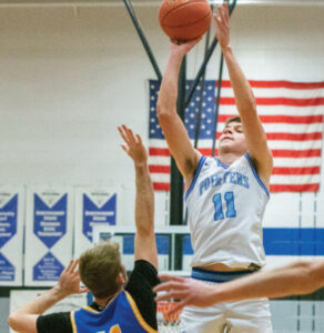 Hot shooting Arrows end season for Pointer boys - The Dodgeville Chronicle